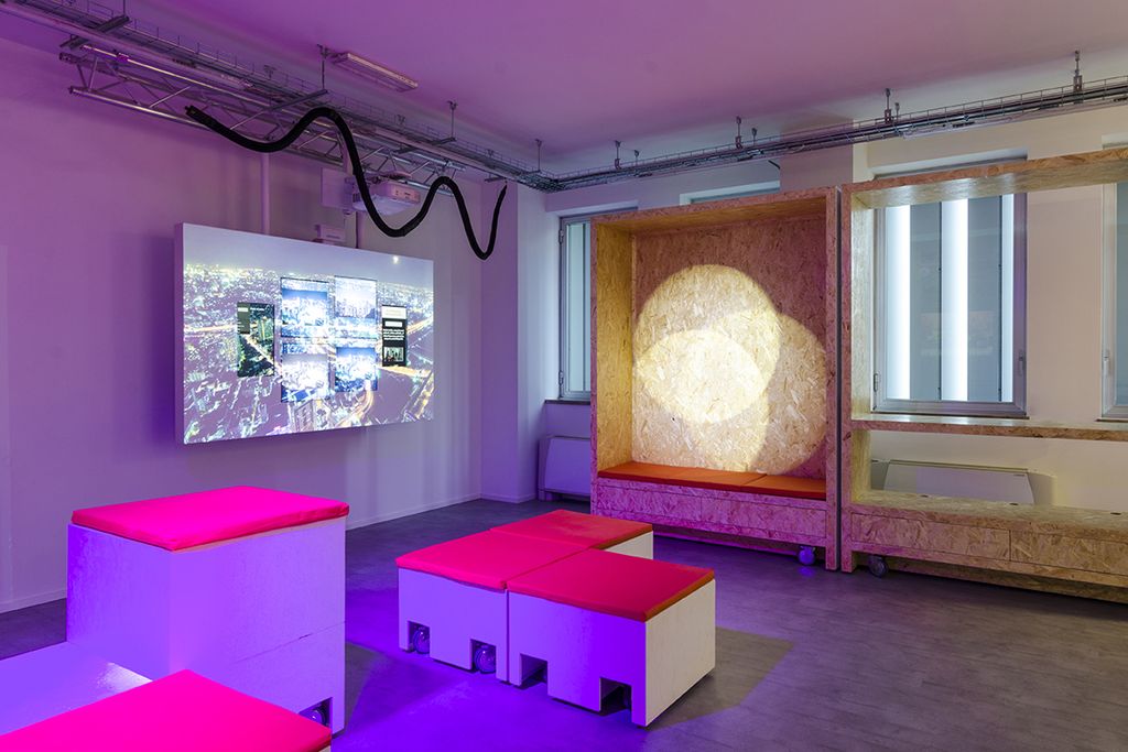 K-array - K-array Reinforces Innovative Multimedia System and Design